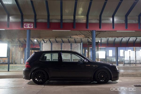 .:R32 "Fotoshooting by Night" - Golf 4 - meinGOLF.de